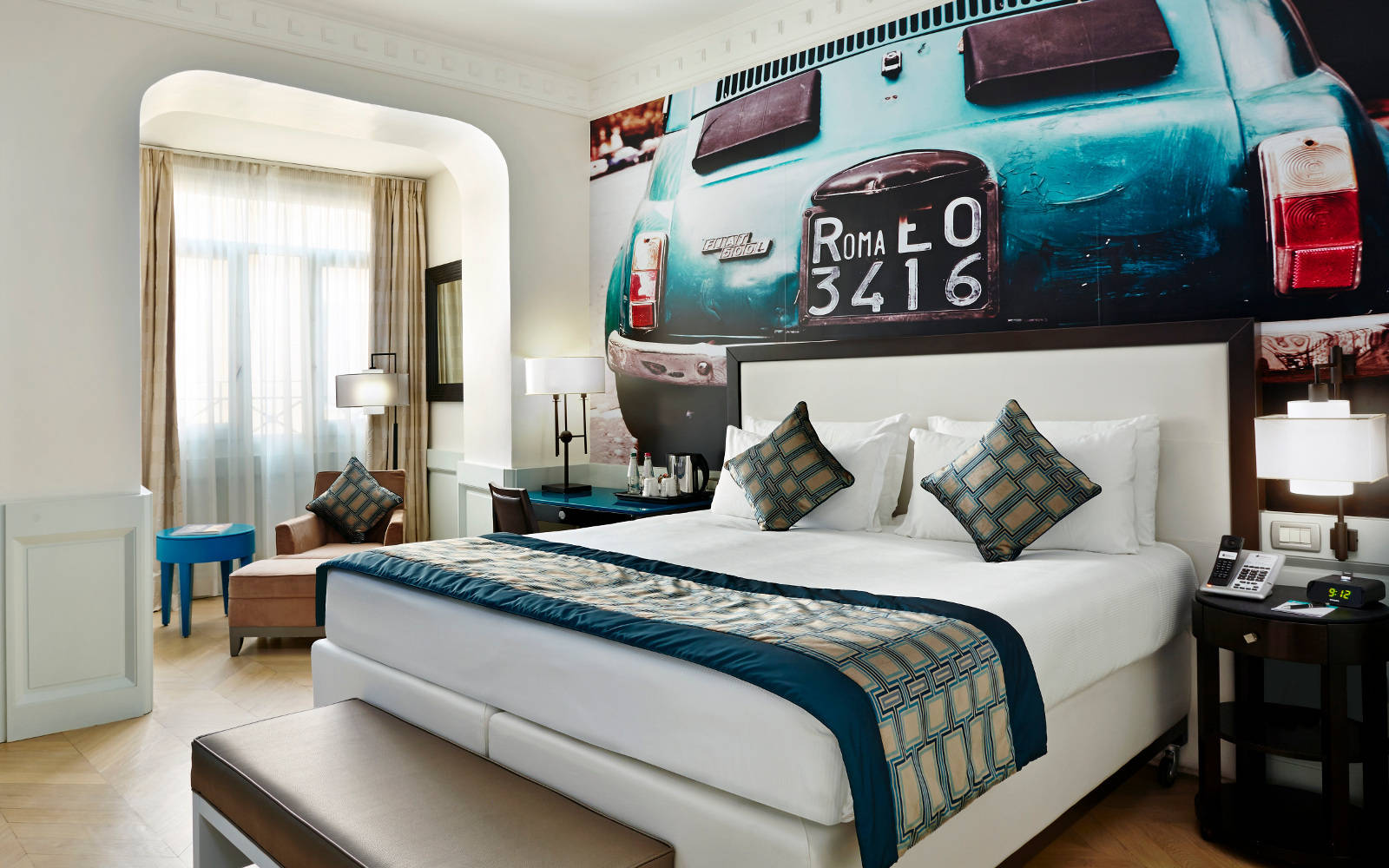 Hôtel 5 Étoiles Rome. Hôtel Indigo Rome - St.George | Accueil